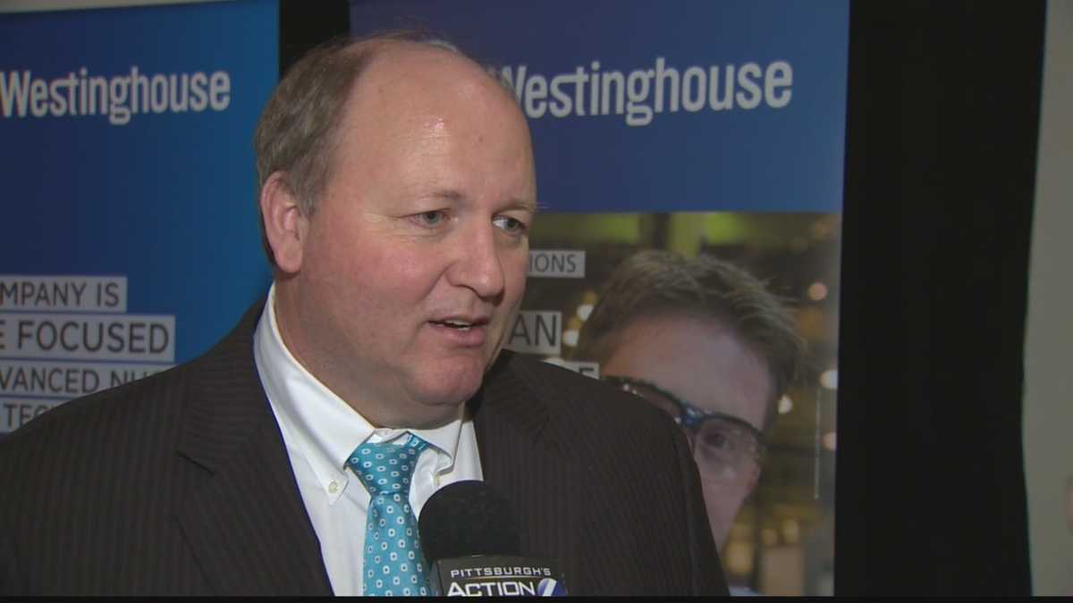 In photos: Old Westinghouse atom smasher knocked down