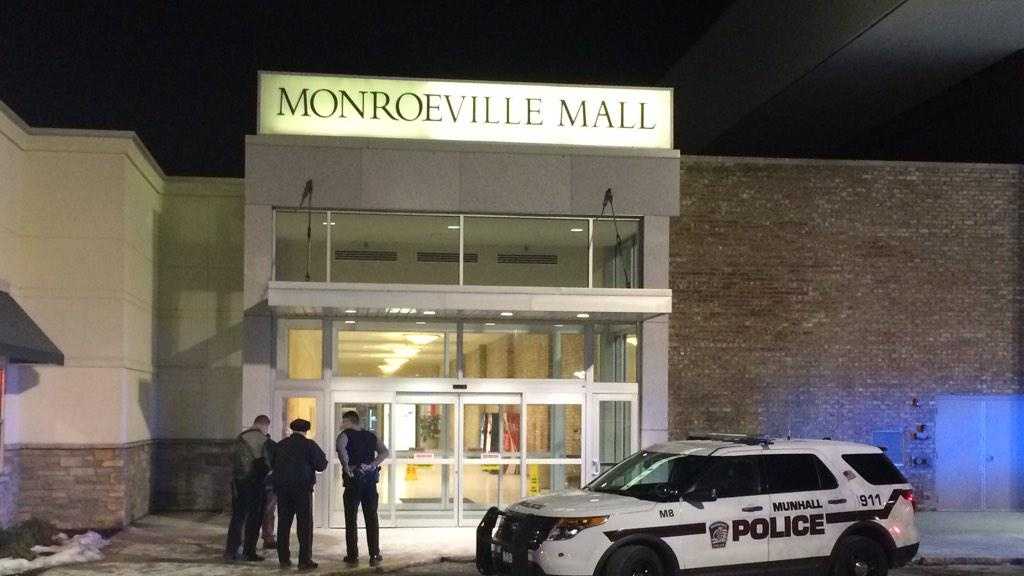 Monroeville Mall shooting: Images from the scene