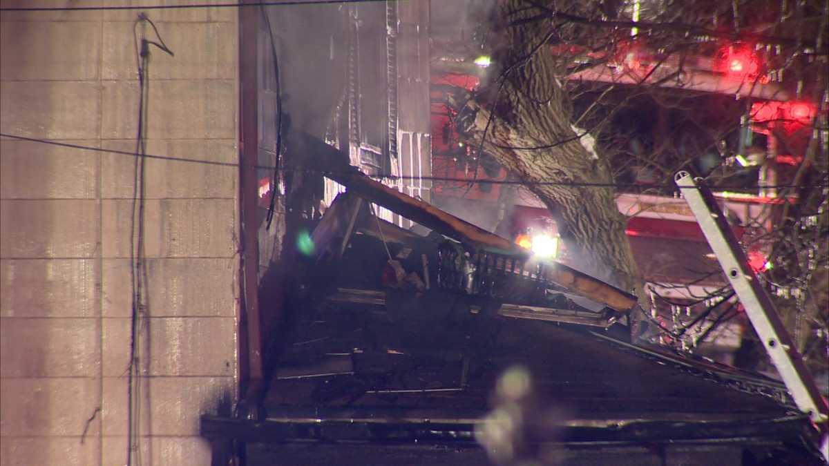 Police investigating Shaler house fire