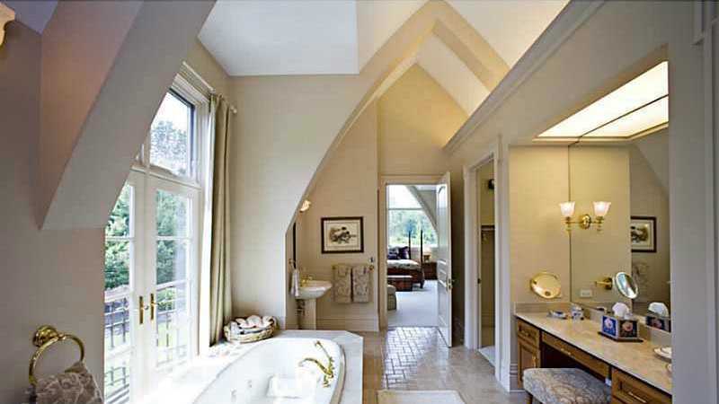 Peek inside this $3.29 million mansion in Collier Township