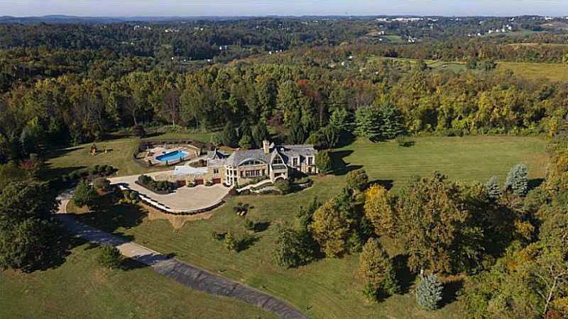 Peek inside this $3.29 million mansion in Collier Township