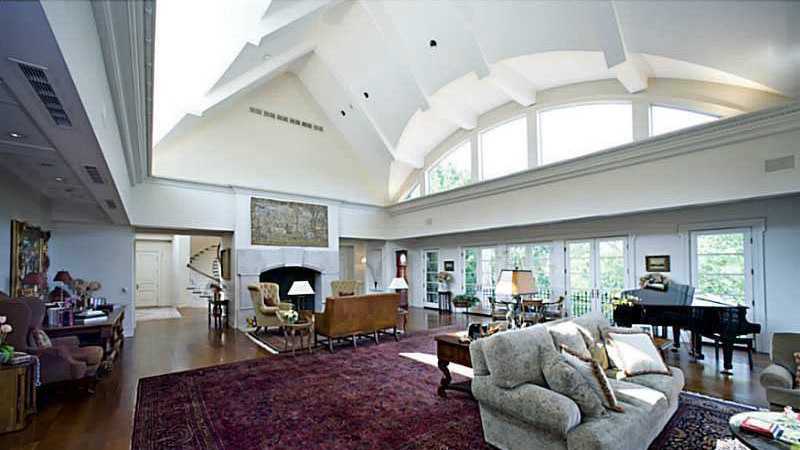 Peek inside this $3.29 million mansion in Collier Township