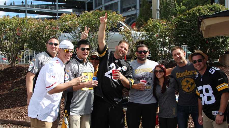 Photos: Steelers fans tailgate first Heinz Field game of 2015
