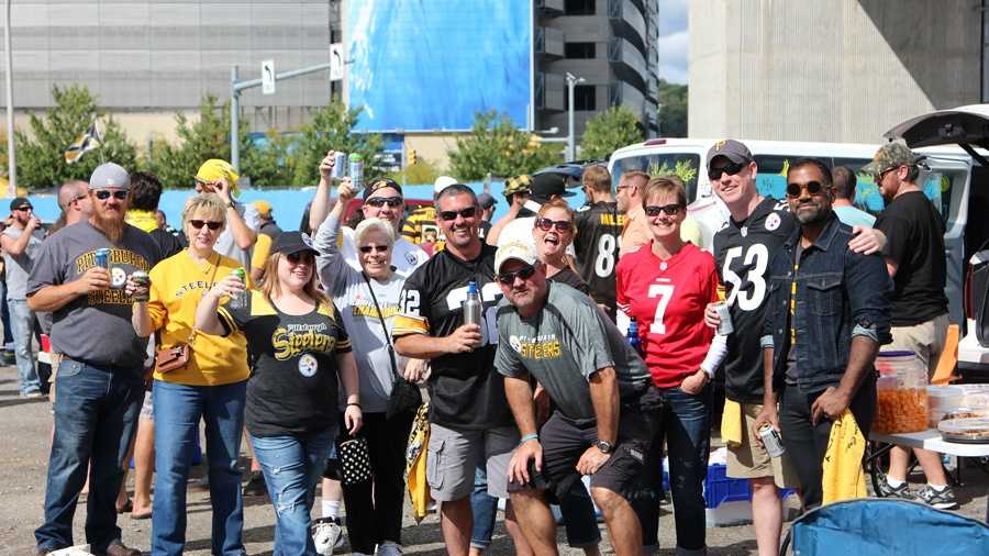 Photos: Steelers fans tailgate first Heinz Field game of 2015