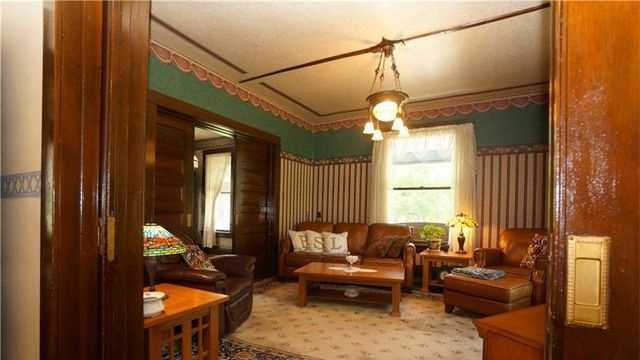 Photos: Inside Buffalo Bill's home from 'Silence of the Lambs'