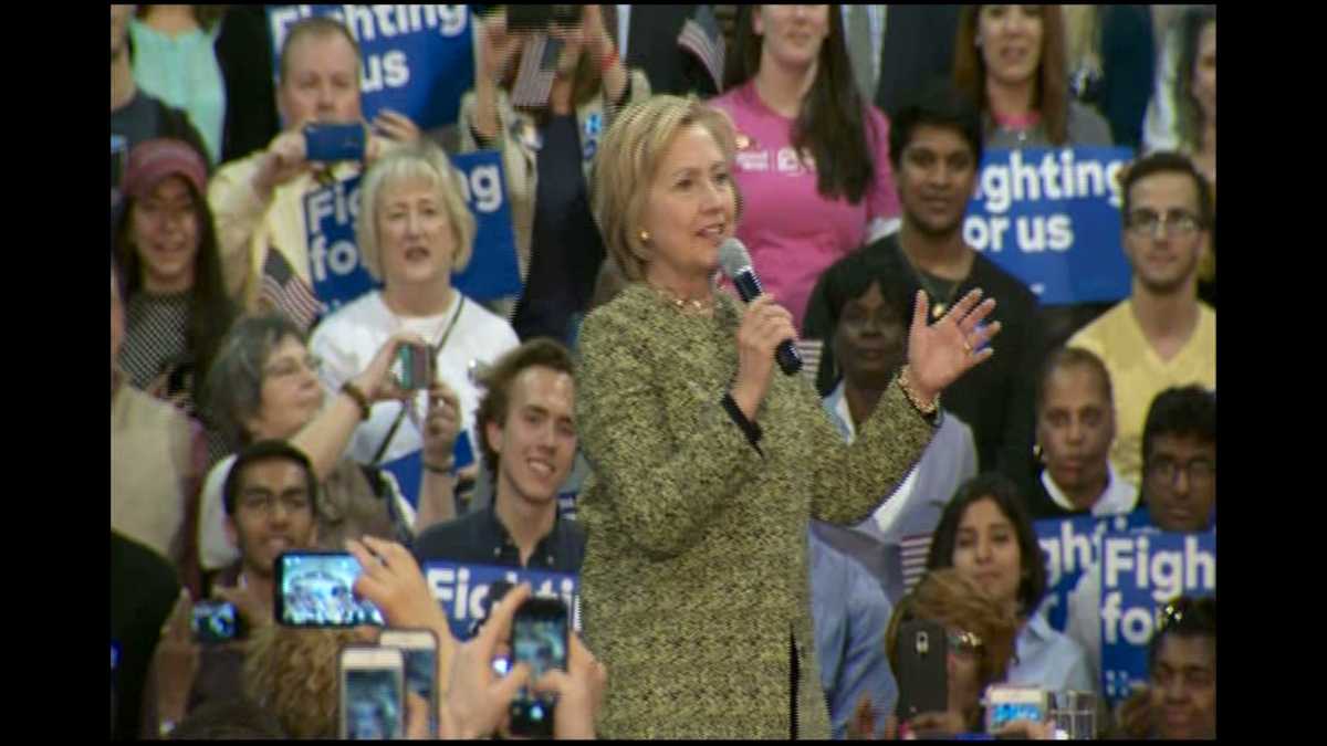 Hillary Clinton campaigns at CMU in Pittsburgh
