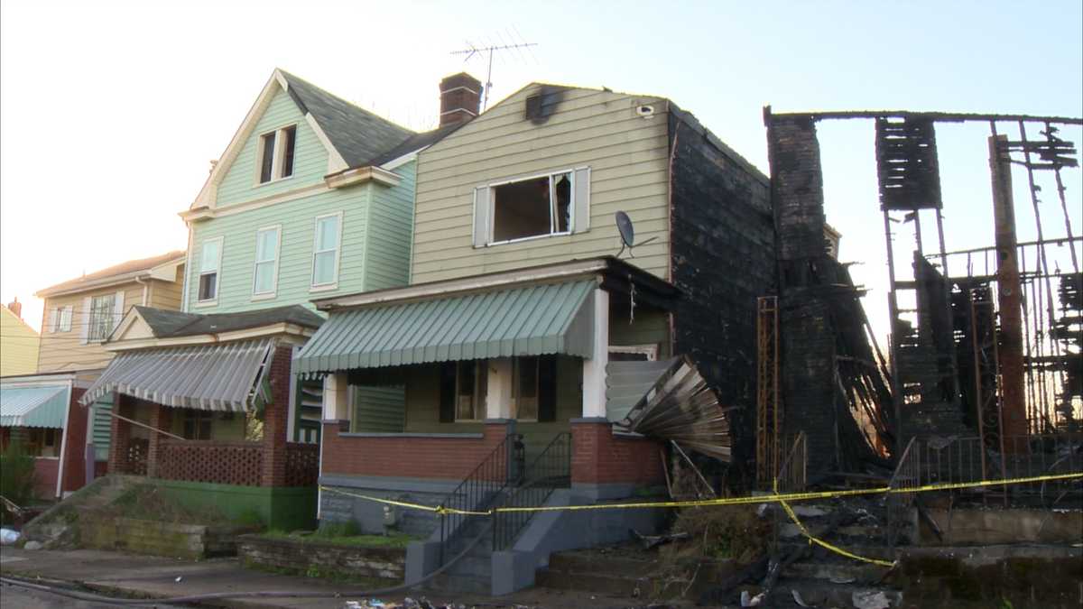 Photos: Fire spreads from house to house in Larimer