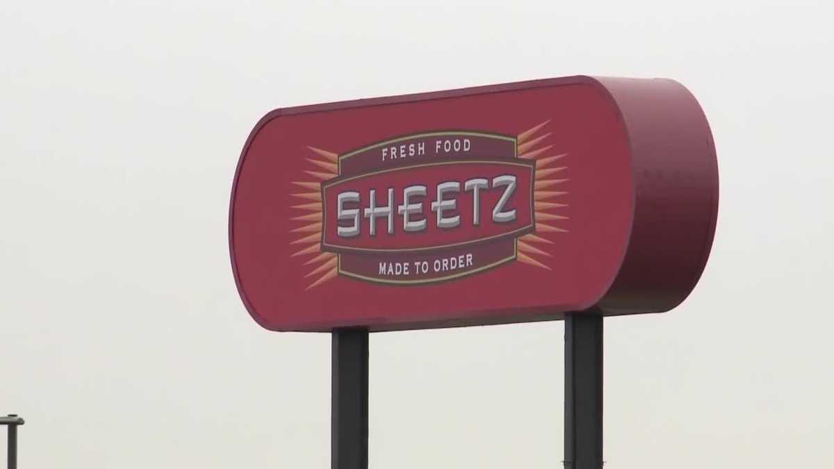 Sheetz holding open interviews for 400+ jobs in Pittsburgh area today