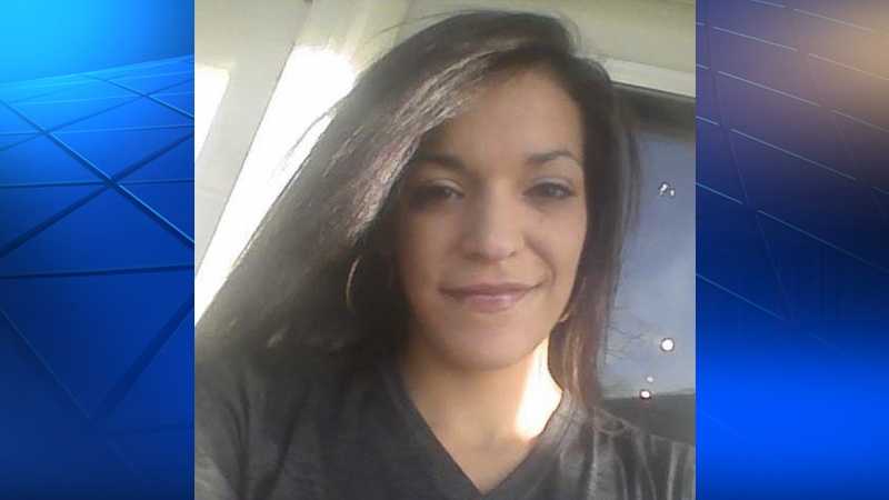 Woman accused of leaving girl at good Samaritan's house after car wreck