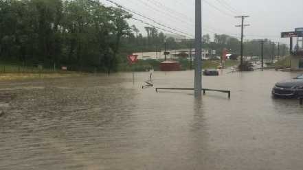 Multiple roadways flooded in Pittsburgh area during flash food warning