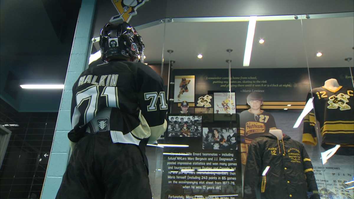 Photos: Mario Lemieux exhibit opens at Penguins practice facility