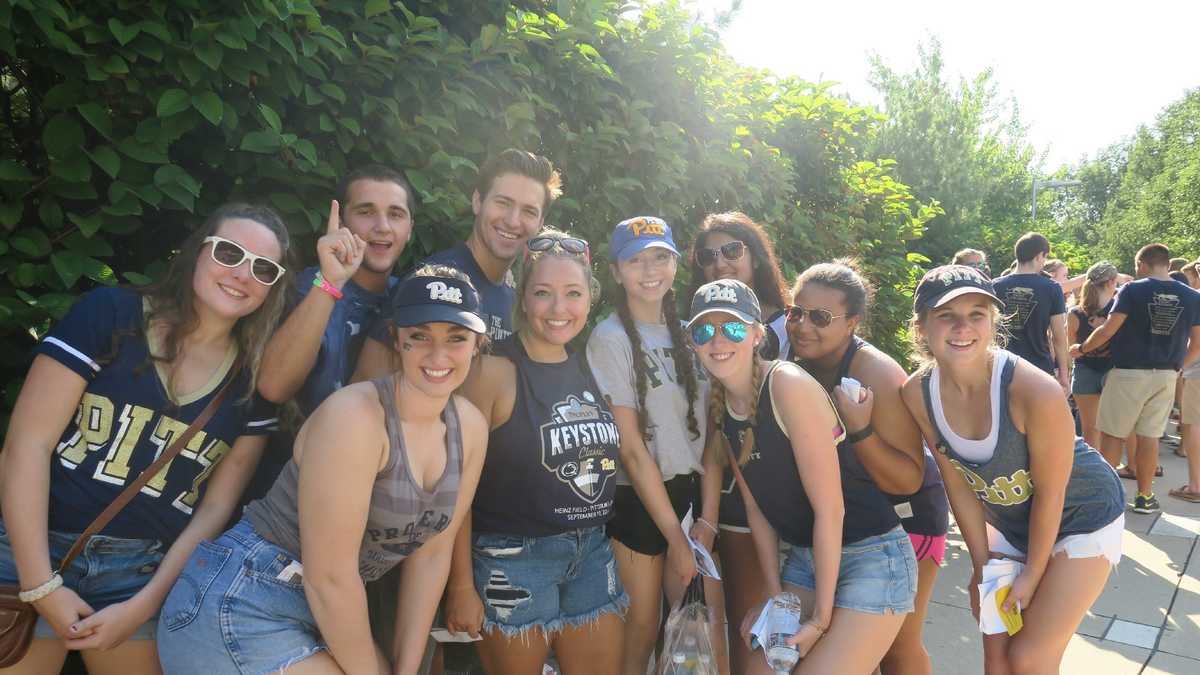 Photos: Early morning tailgates for Pitt and Penn State fans
