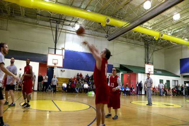 Exceptional Foundation basketball team takes on Homewood police officers