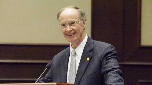 Gov. Bentley seeks $800 million for new prisons