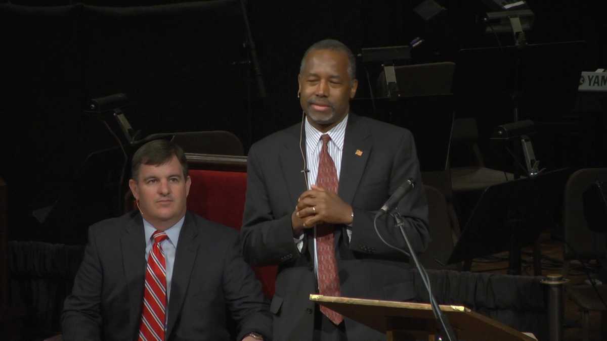 Carson speaks to large crowd at Birmingham church