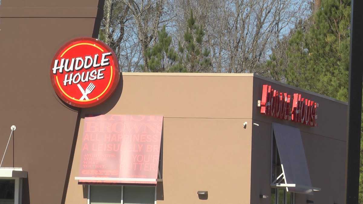 Warrior Huddle House robbed