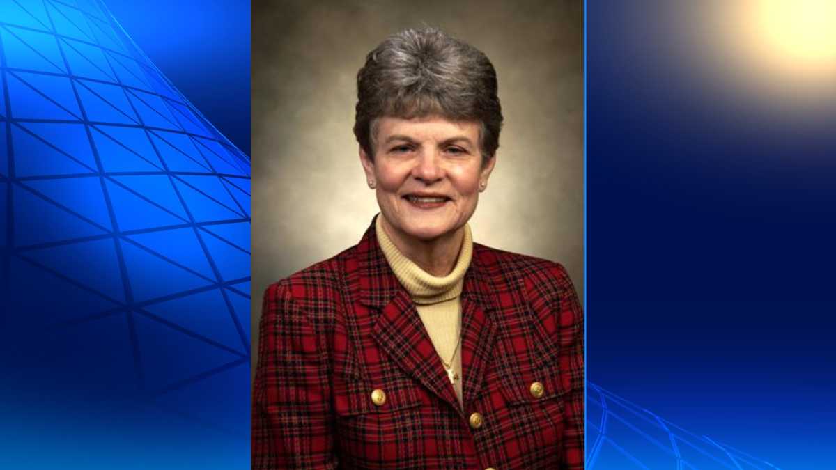 Police seek leads in 2013 slaying of retired librarian