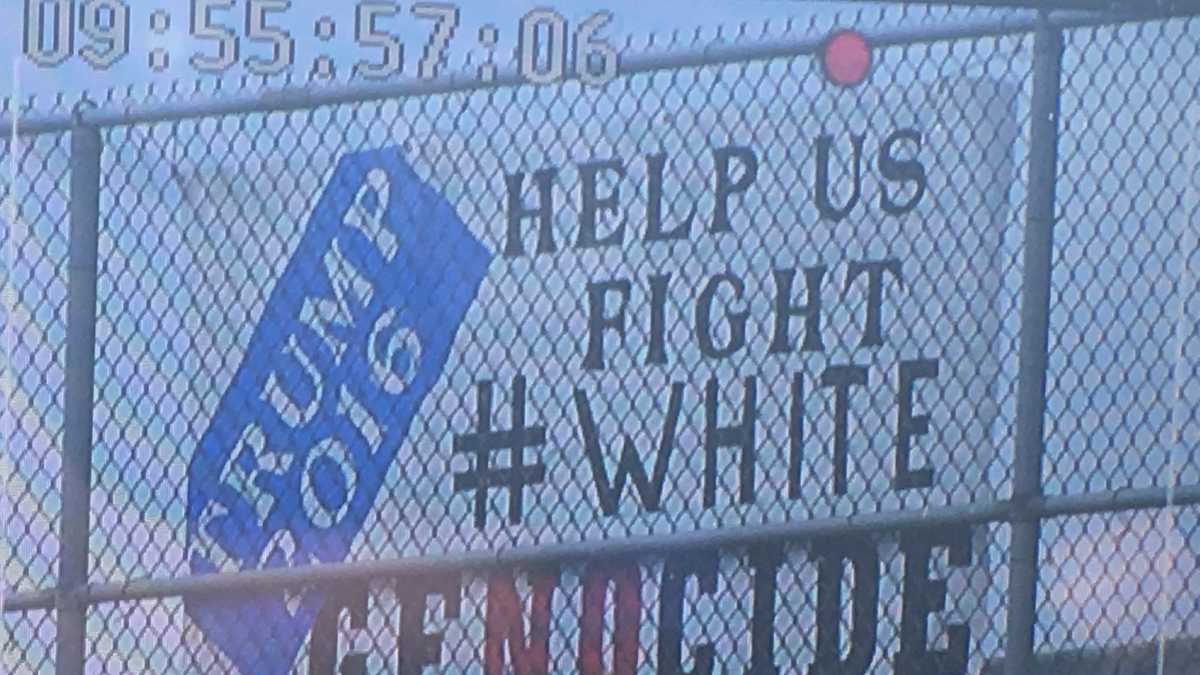 "Trump 2016" sign pops up long I-65