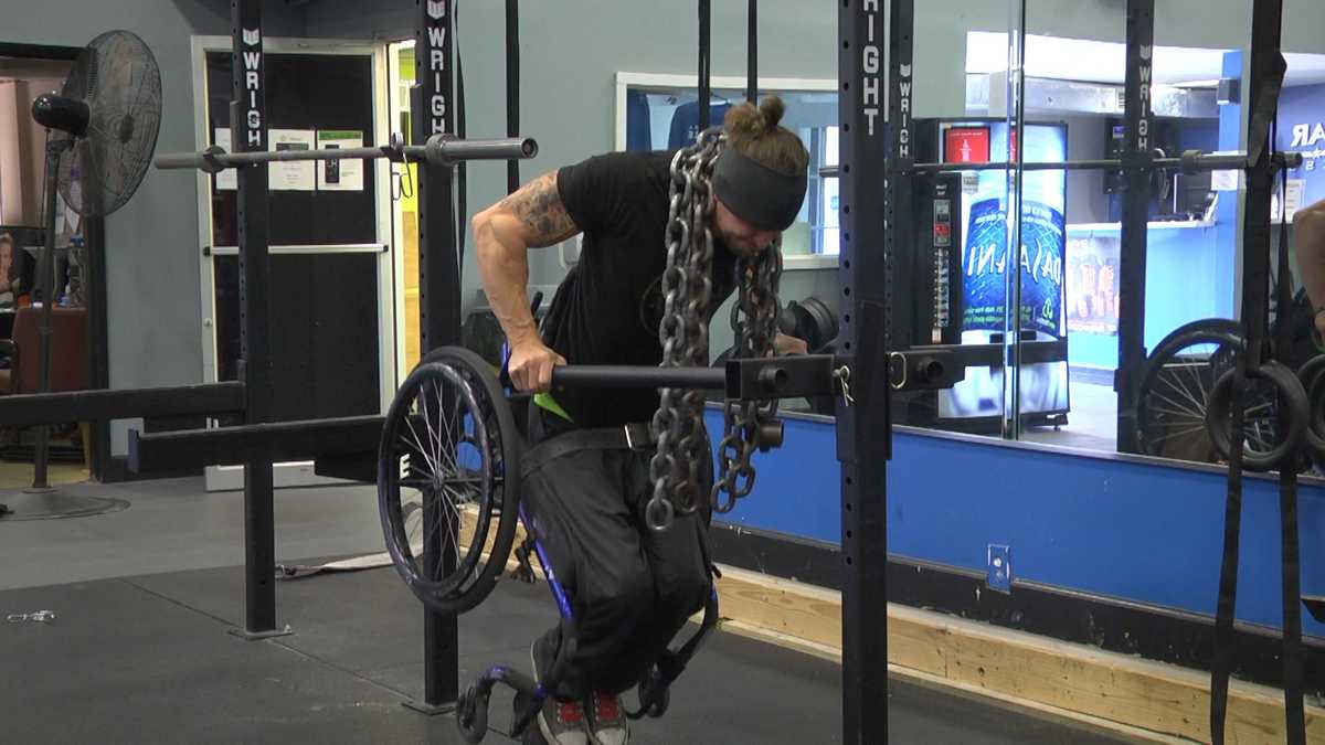 Foster becomes professional wheelchair bodybuilder