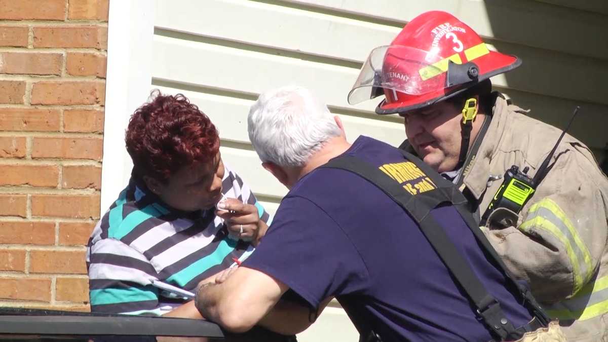 Fire damages Center Point apartments