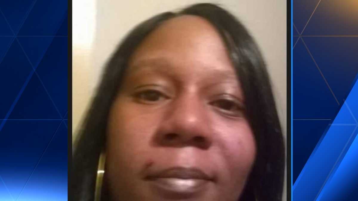 Man charged with fatally shooting girlfriend, injuring kids
