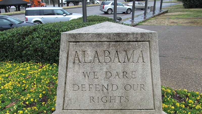 Official emblems, symbols and honors of Alabama