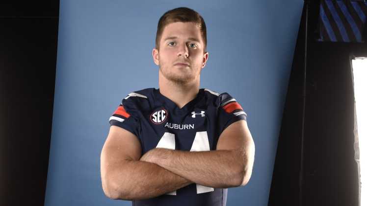 Lawyers for ex-Auburn footbll player say rape allegations are false