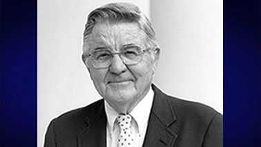 Former UNC President Friday dies at 92