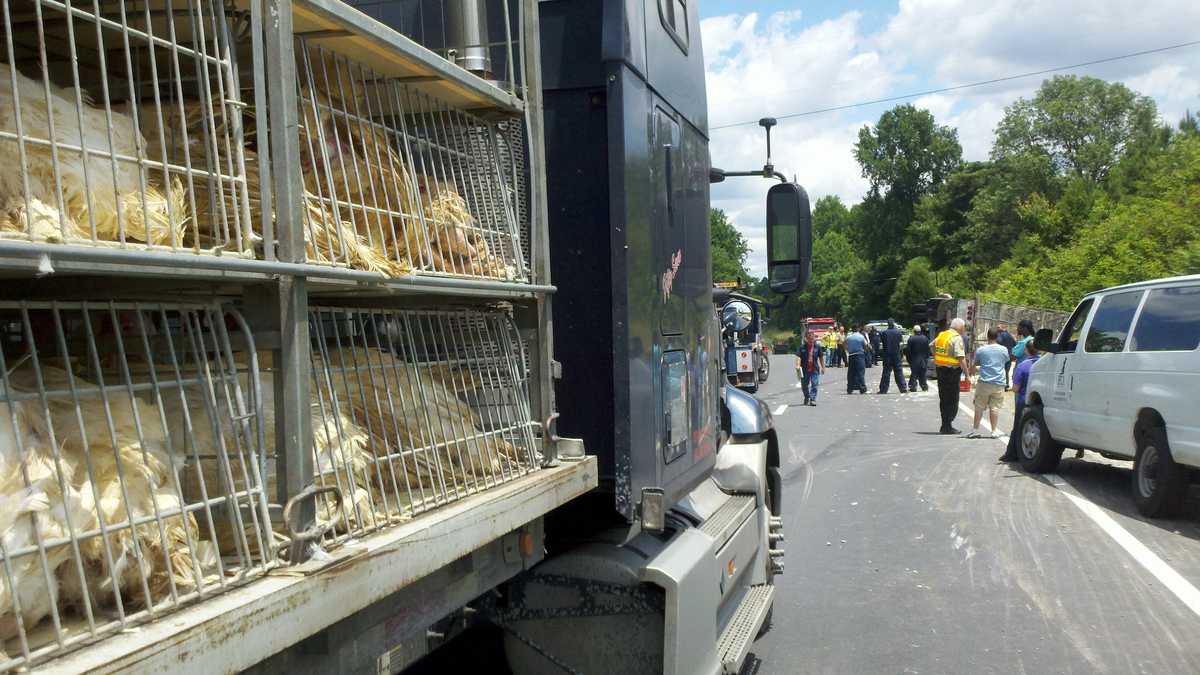 Images: Turkey truck overturns near state border