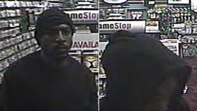 1 of 2 suspects ID'd in GameStop robbery