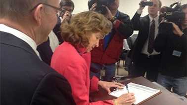 Hagan officially files for 2nd Senate run