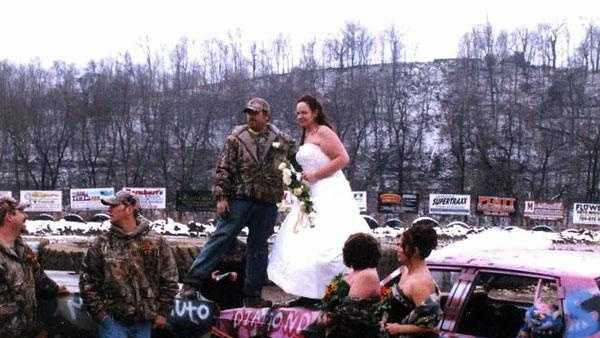 Redneck Themed Wedding Photos