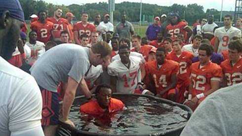Clemson player's on-field baptism in front of team goes viral