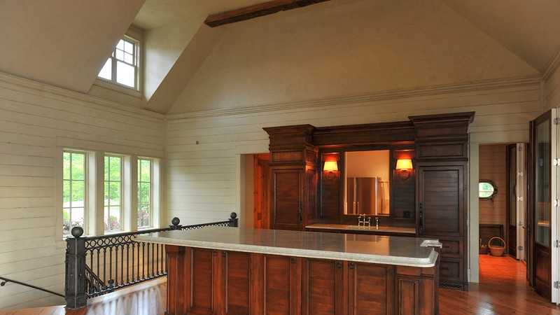 Pictures: Coach Nick Saban's $10-million+ lake-font estate