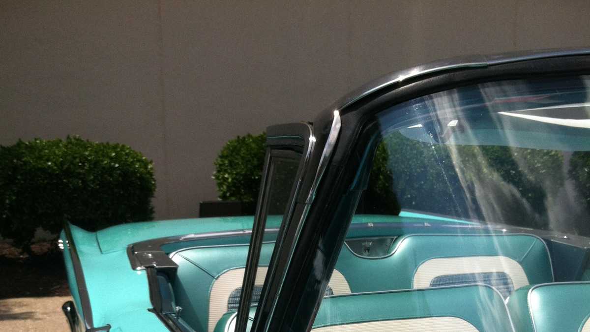 Pictures: International Ford retractable club convention