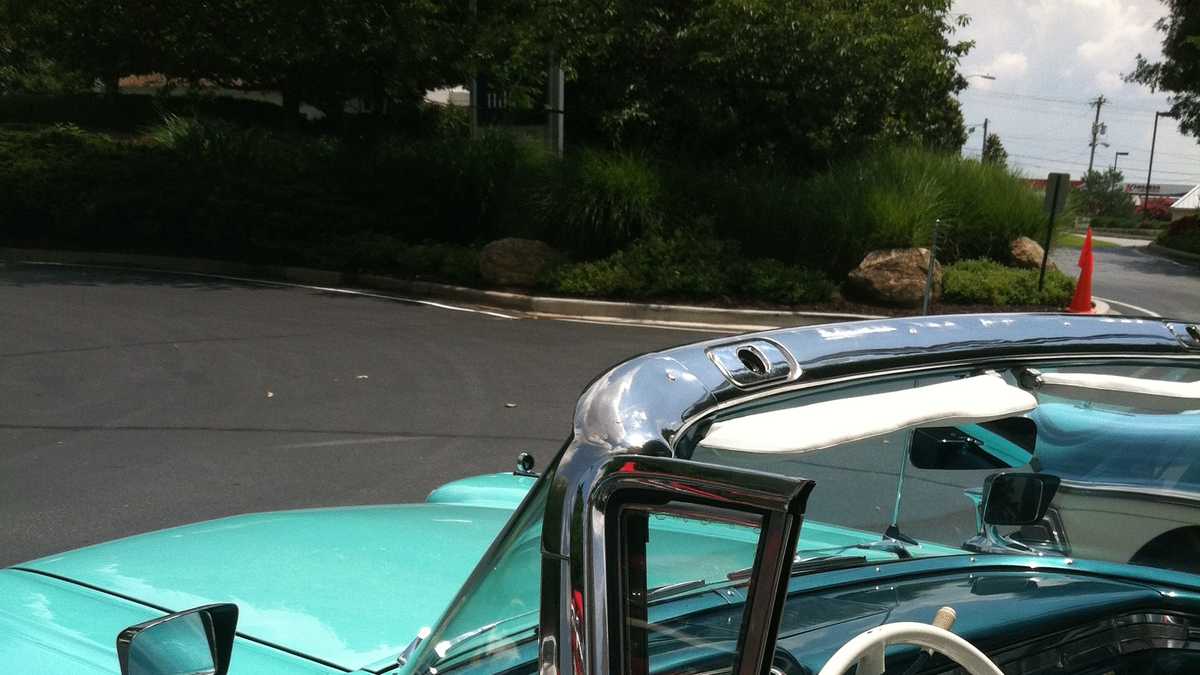 Pictures: International Ford retractable club convention