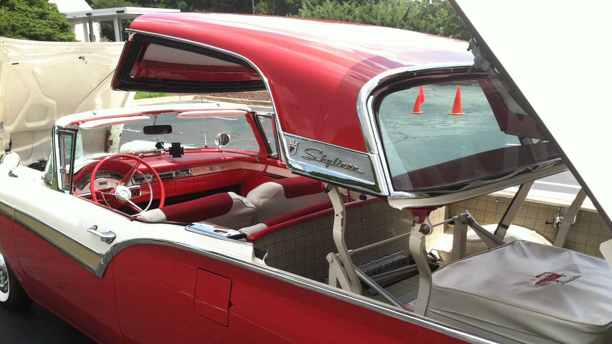 Pictures: International Ford retractable club convention