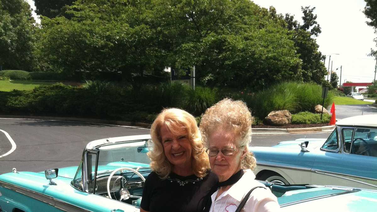 Pictures: International Ford retractable club convention