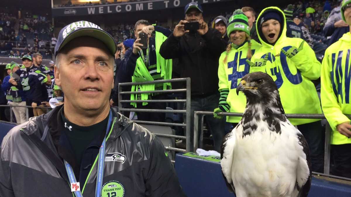 WYFF News 4 Sports follows the Panthers to Seattle