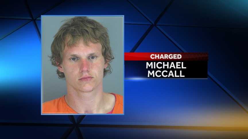 Police: Machete carrying man attacks two other men