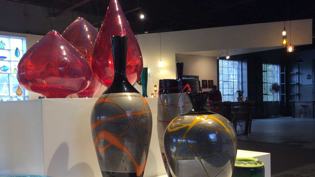 SLIDESHOW: See techniques, artwork of Asheville glass blowers