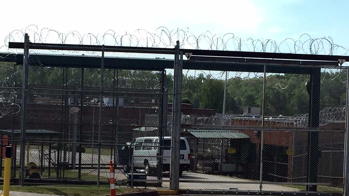 Upstate officer recovering after prison assault