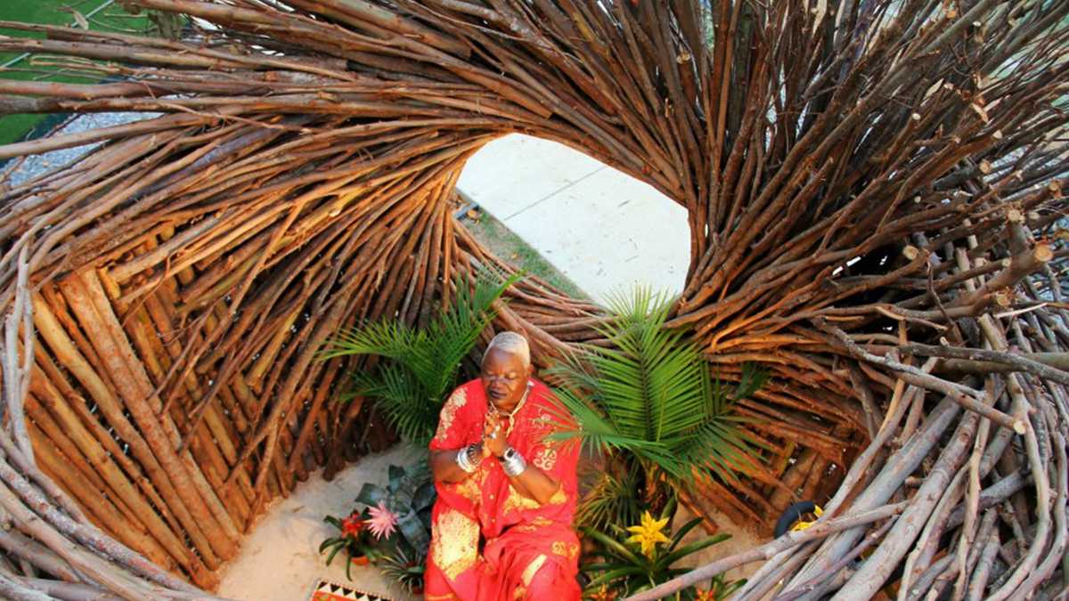 PHOTOS: Big Sur artist Jayson Fann's human nests
