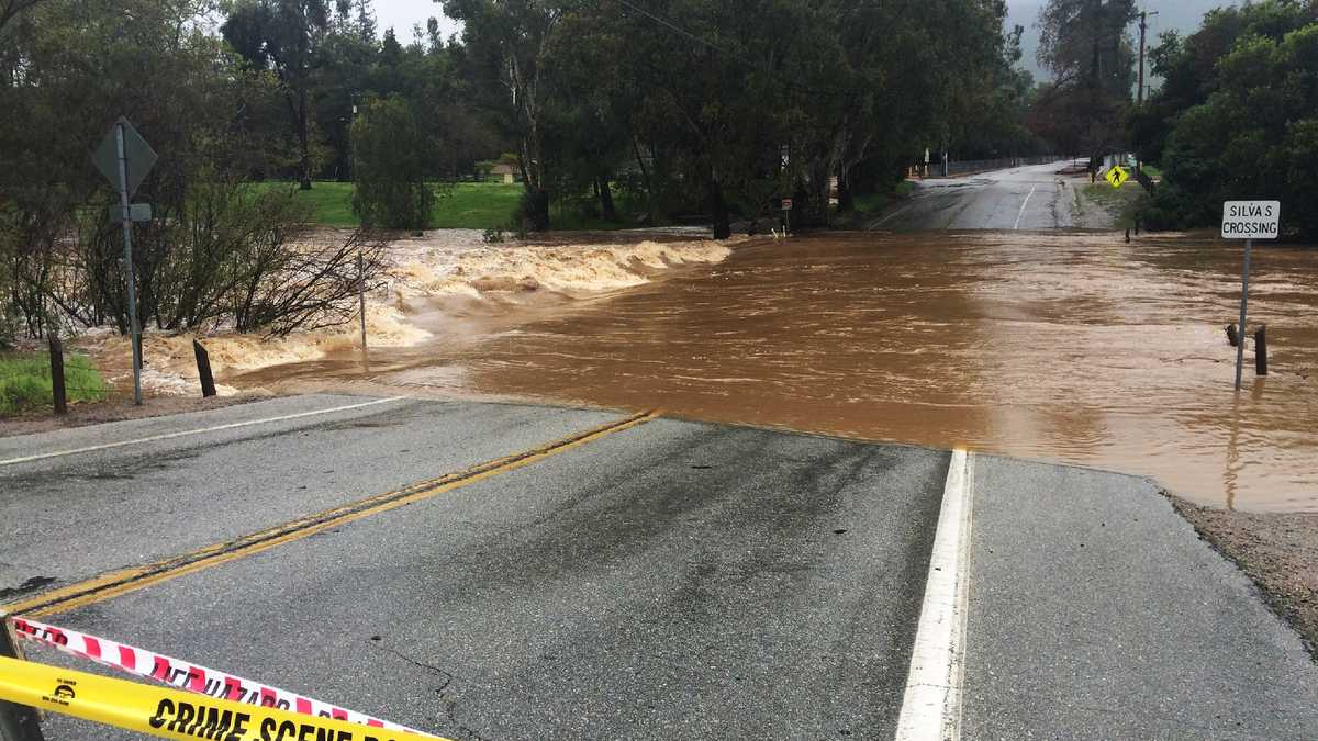Flooded road excites Gilroy residents