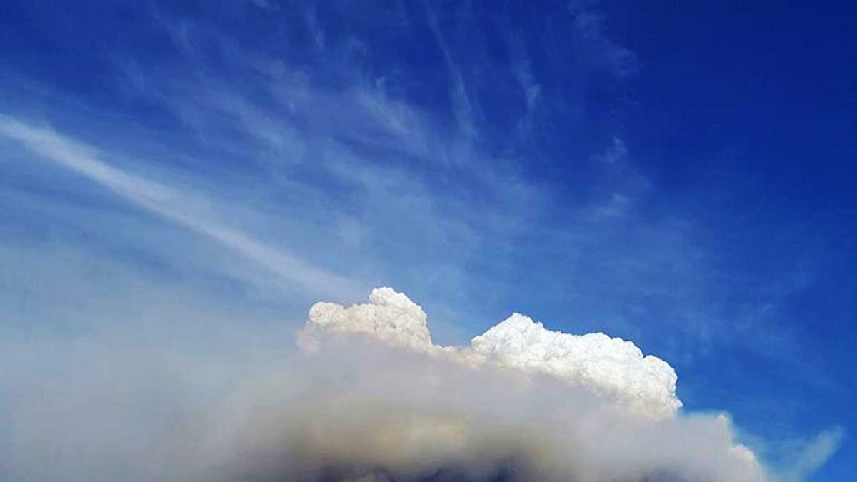 PHOTOS: 4,000-acre Metz Fire between Soledad and Greenfield