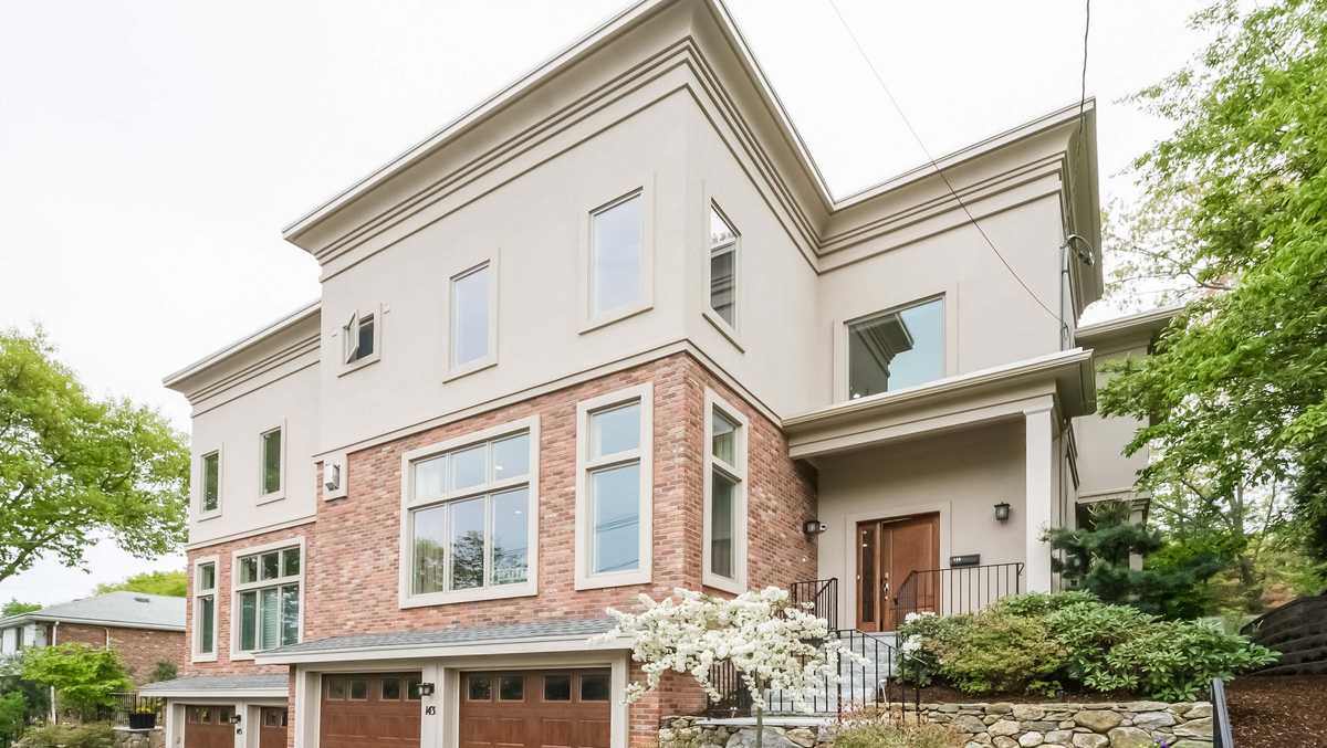 $1.79M townhome has 5 bedrooms, chef's kitchen