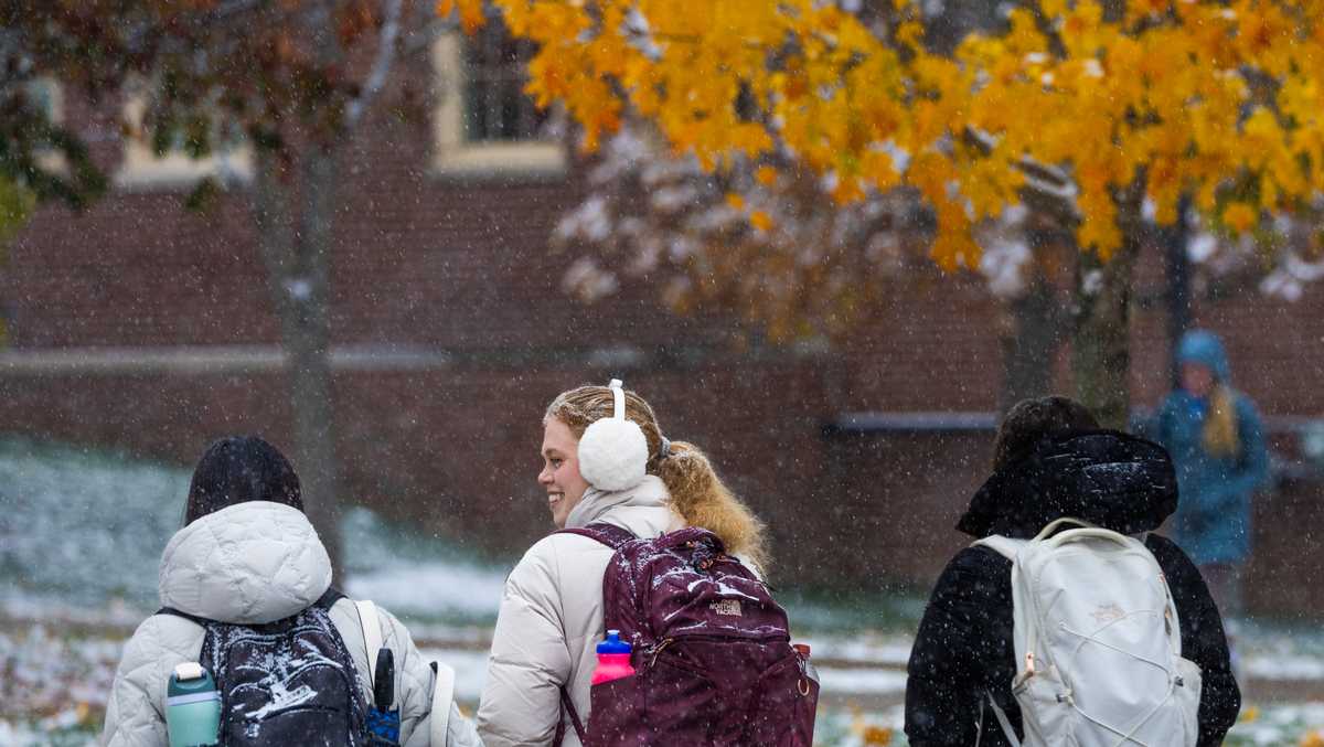 PHOTOS: First snowfall of the season across Greater Cincinnati