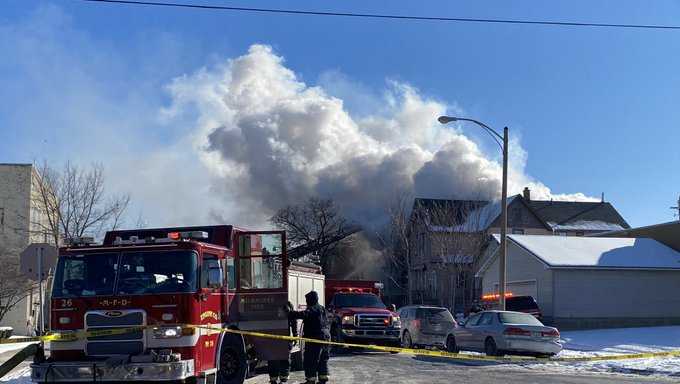 Child, mother suffer burn injuries in Milwaukee house fire