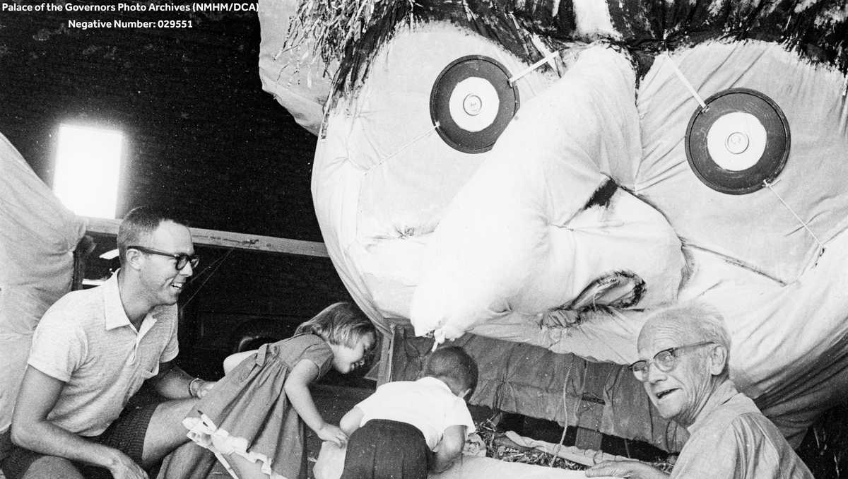 Zozobra through the years