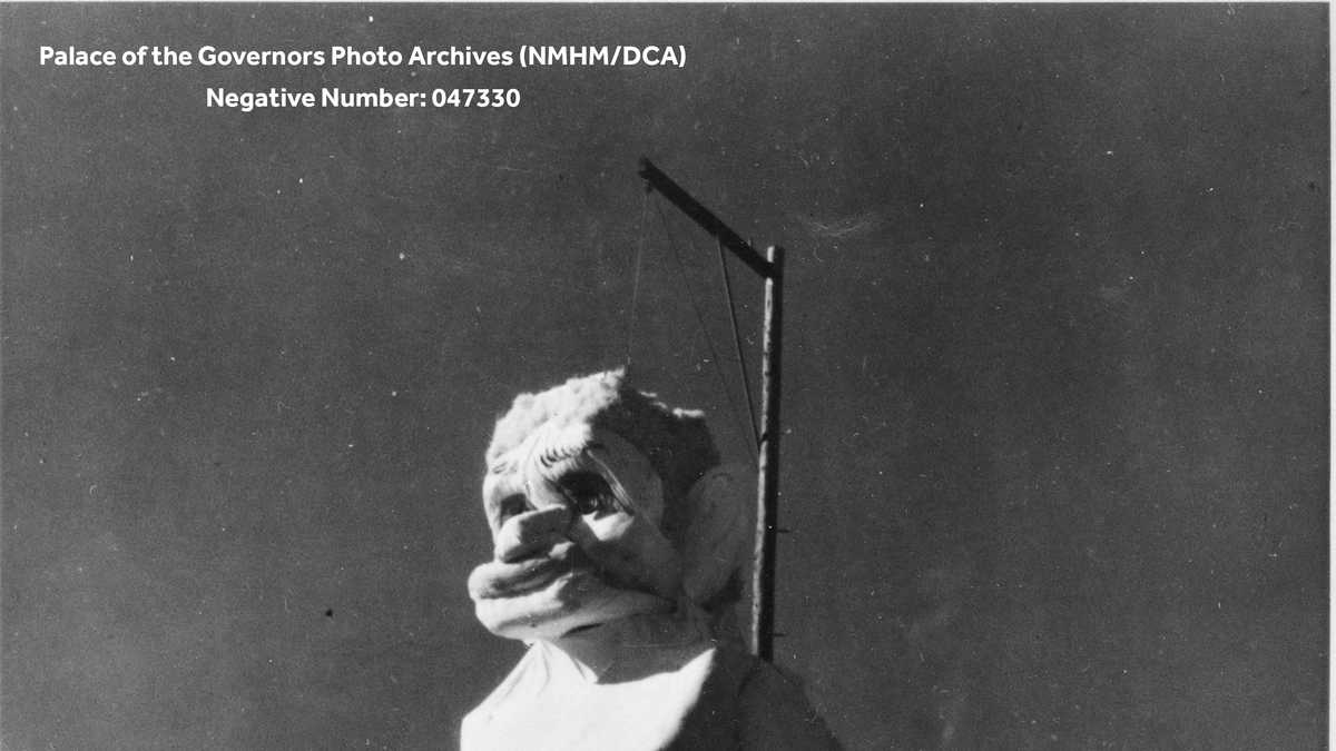 Zozobra through the years
